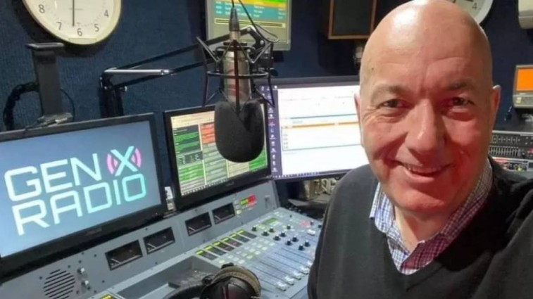 Locutor de radio muere en plena transmisión en vivo - BM Noticias